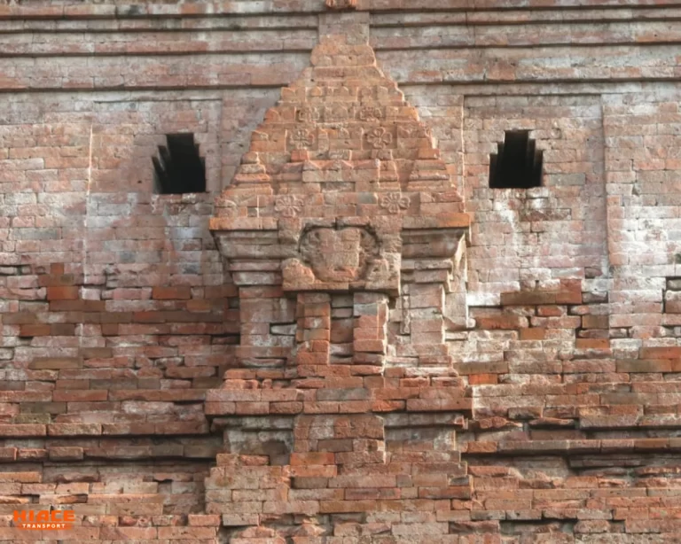 Candi Pari: Sejarah, Lokasi, dan Harga Tiket Masuk Terbaru!